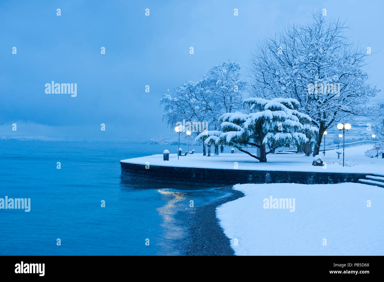 Switzerland, Vaud, Waadt, vue de Vevey, neige, Schnee, snow, hiver ...