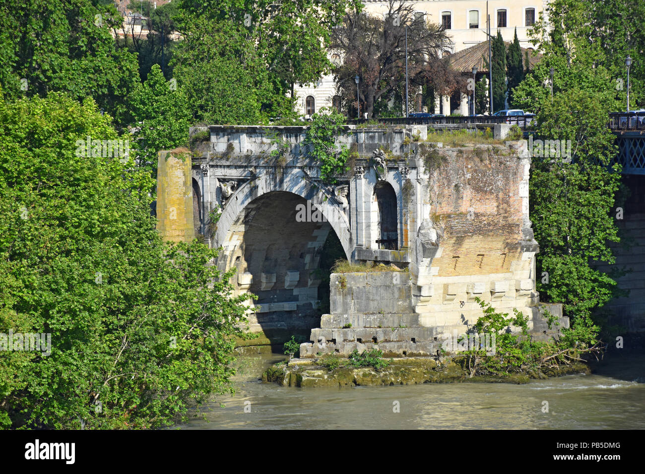 Broken bridge rome hi-res stock photography and images - Alamy