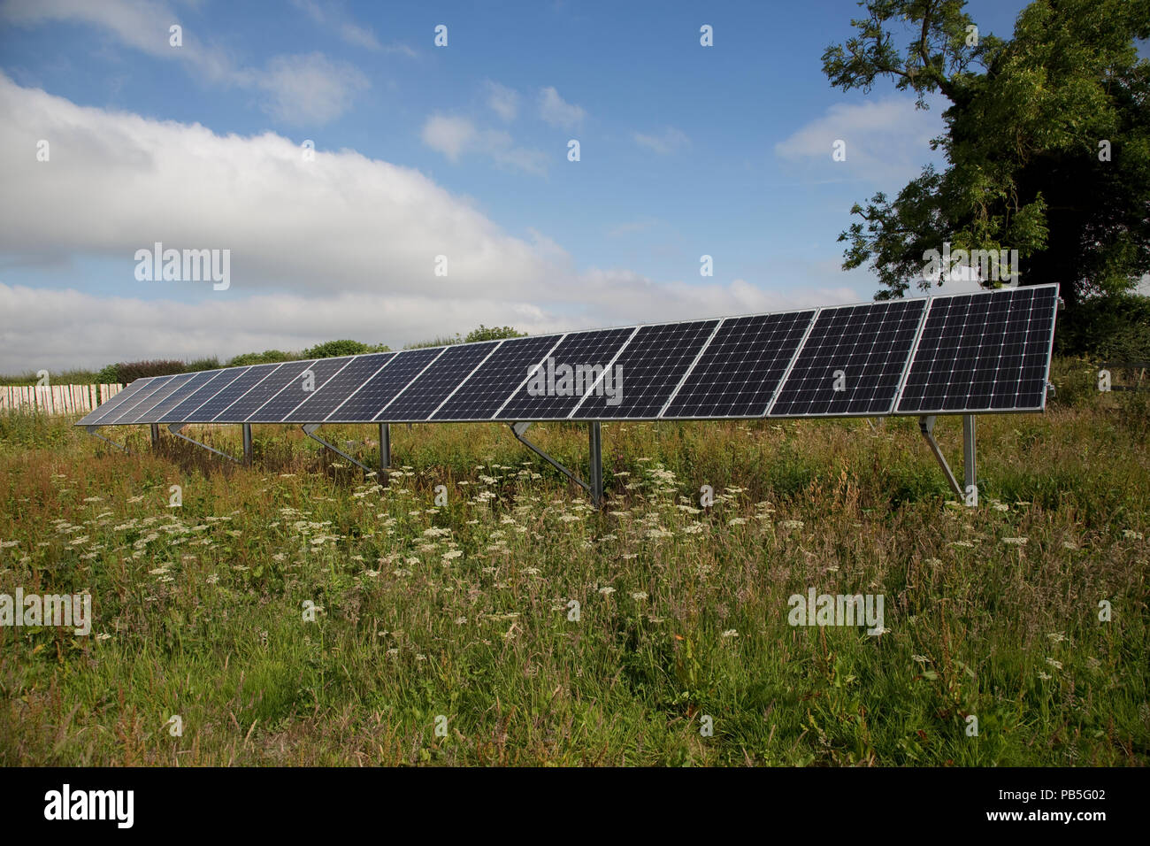 Installed panels hi-res stock photography and images - Alamy