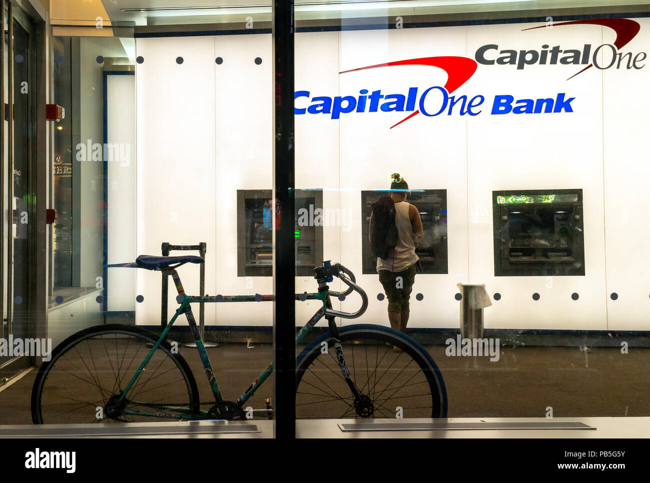 Atm lobby hi-res stock photography and images - Alamy