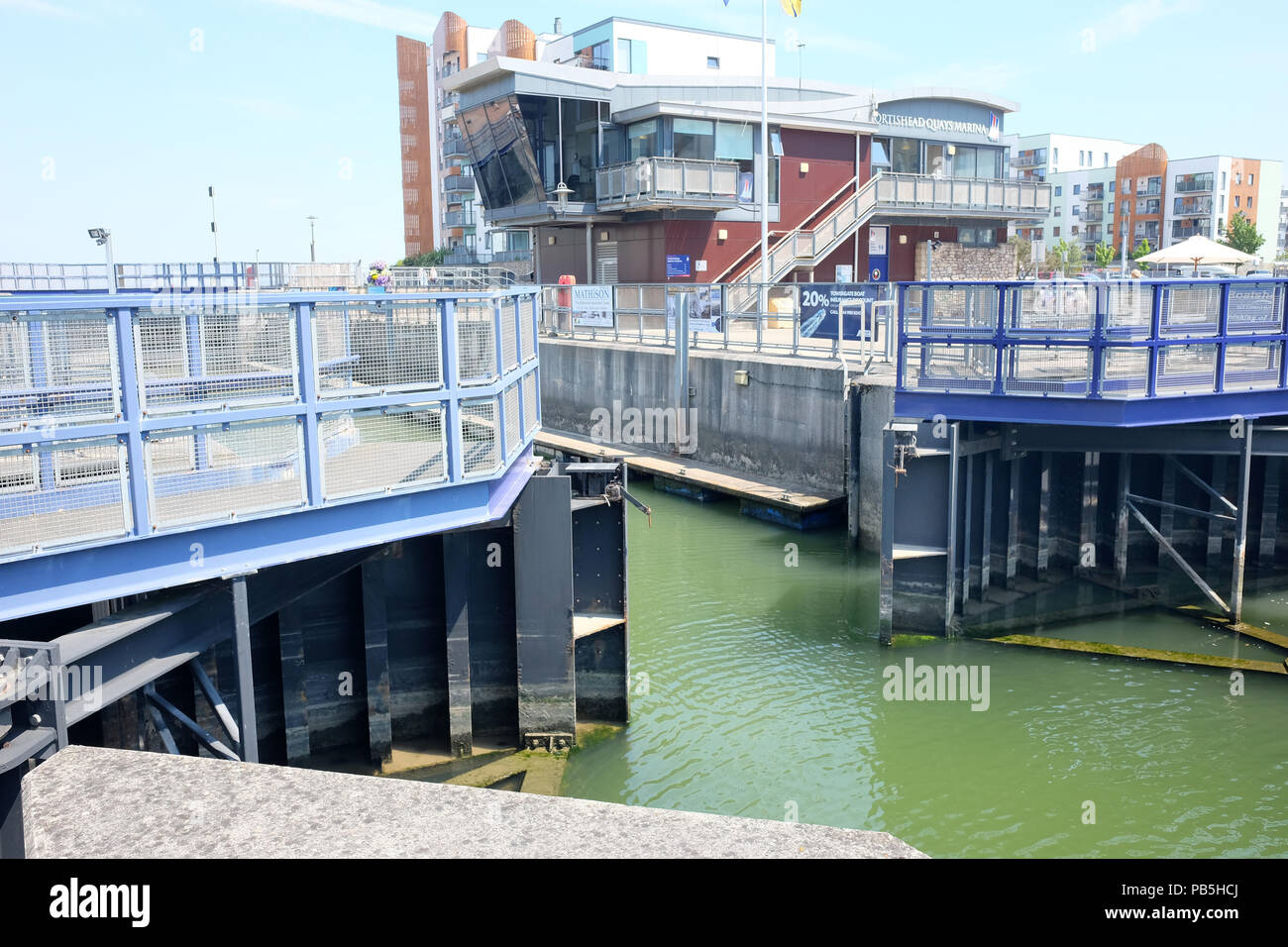 July 2018 - Closing lock gates at the entrance to Portishead Marina ...