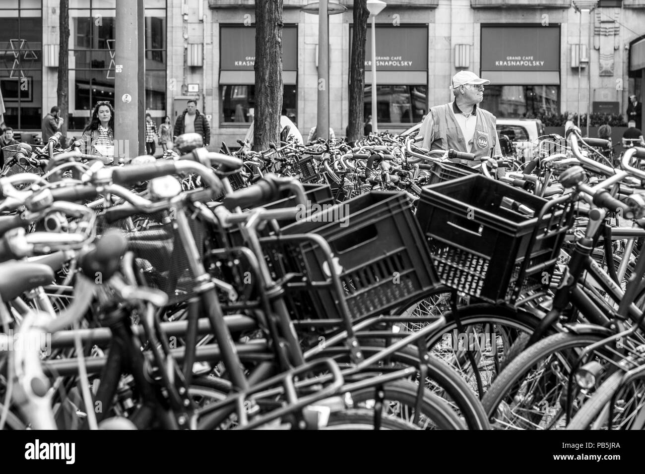 Amsterdam netherlands background Black and White Stock Photos & Images ...