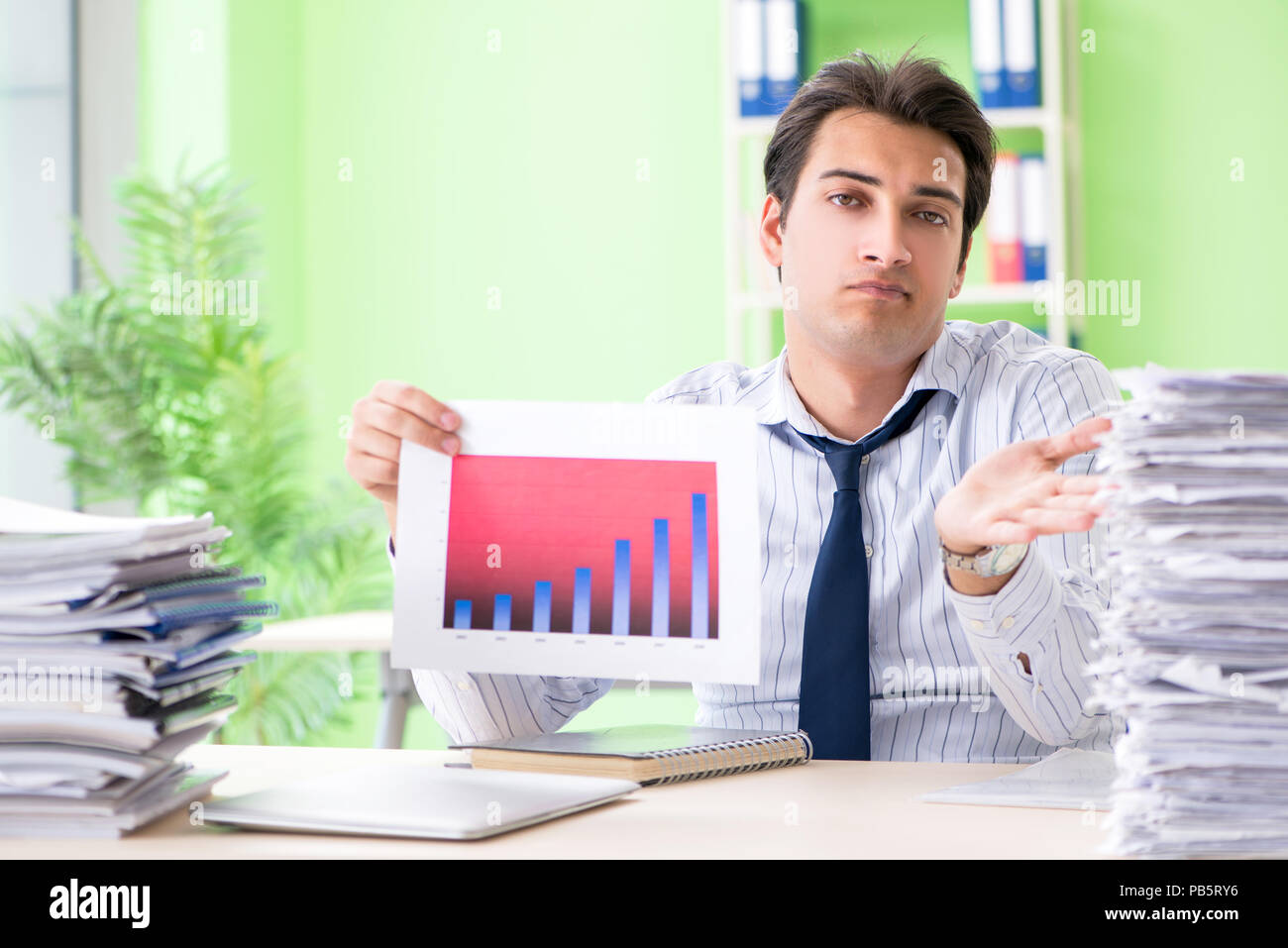 Sad office worker by the bar hi-res stock photography and images - Alamy