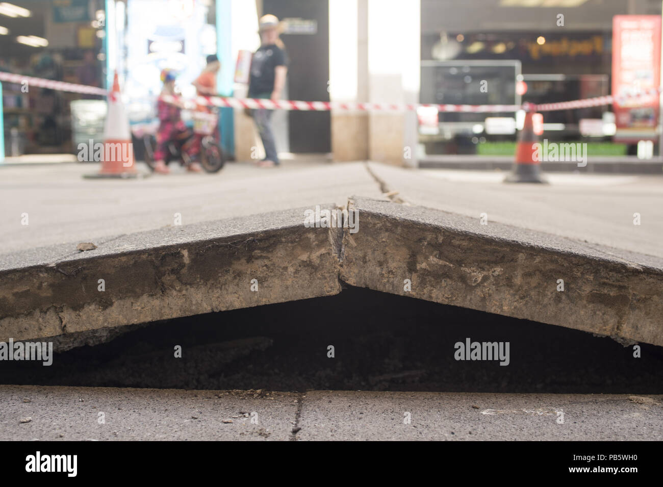 24 warps hi-res stock photography and images - Alamy