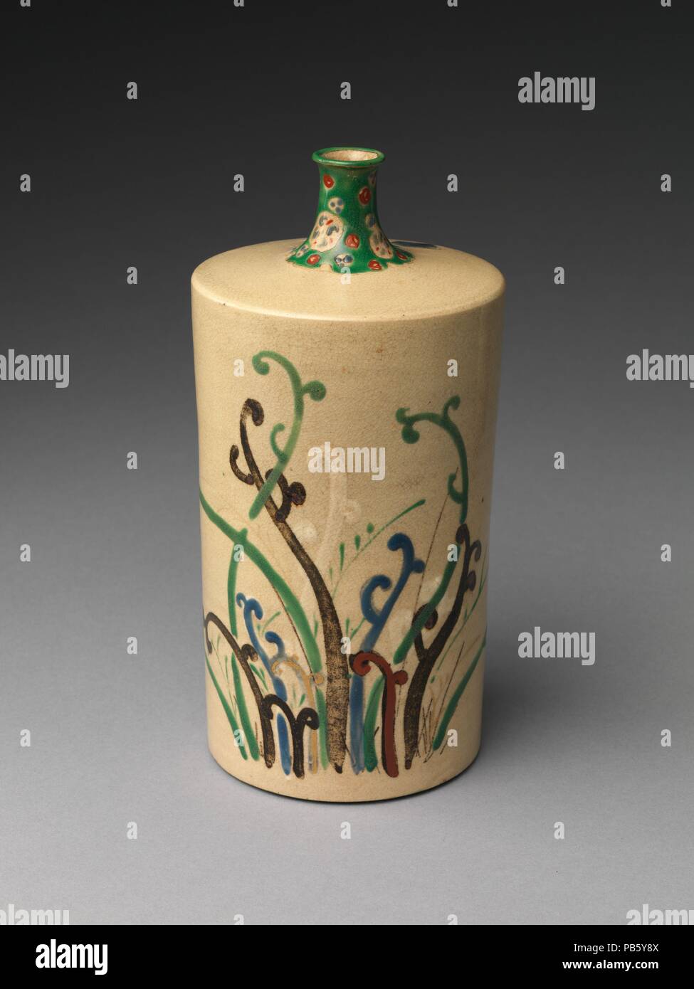 Sake vessels hi-res stock photography and images - Alamy