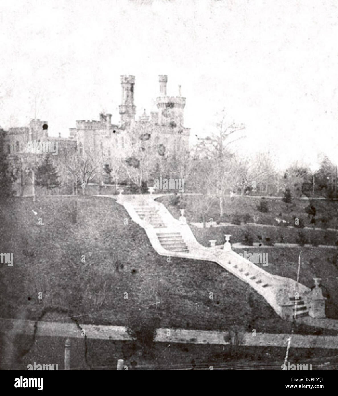 Yates castle hi-res stock photography and images - Alamy