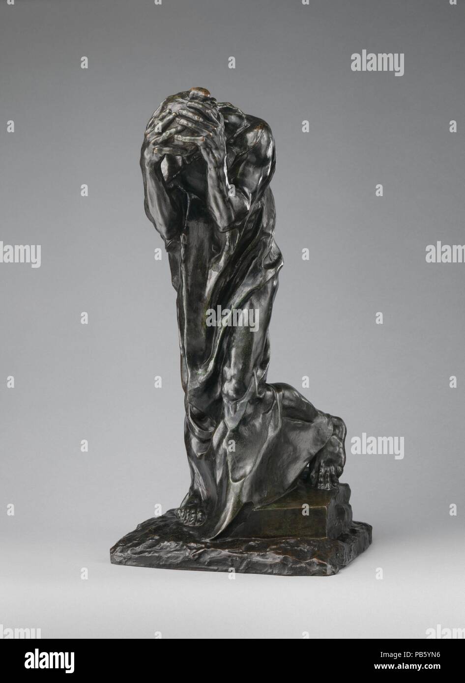 Weeping figures hi-res stock photography and images - Alamy