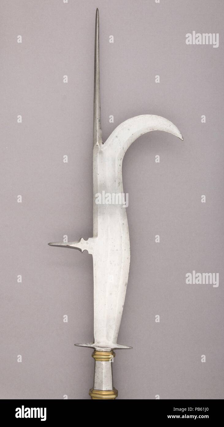 Guisarme. Culture: Italian. Dimensions: L. 93 3/4 in. (238.1 cm); L. of ...