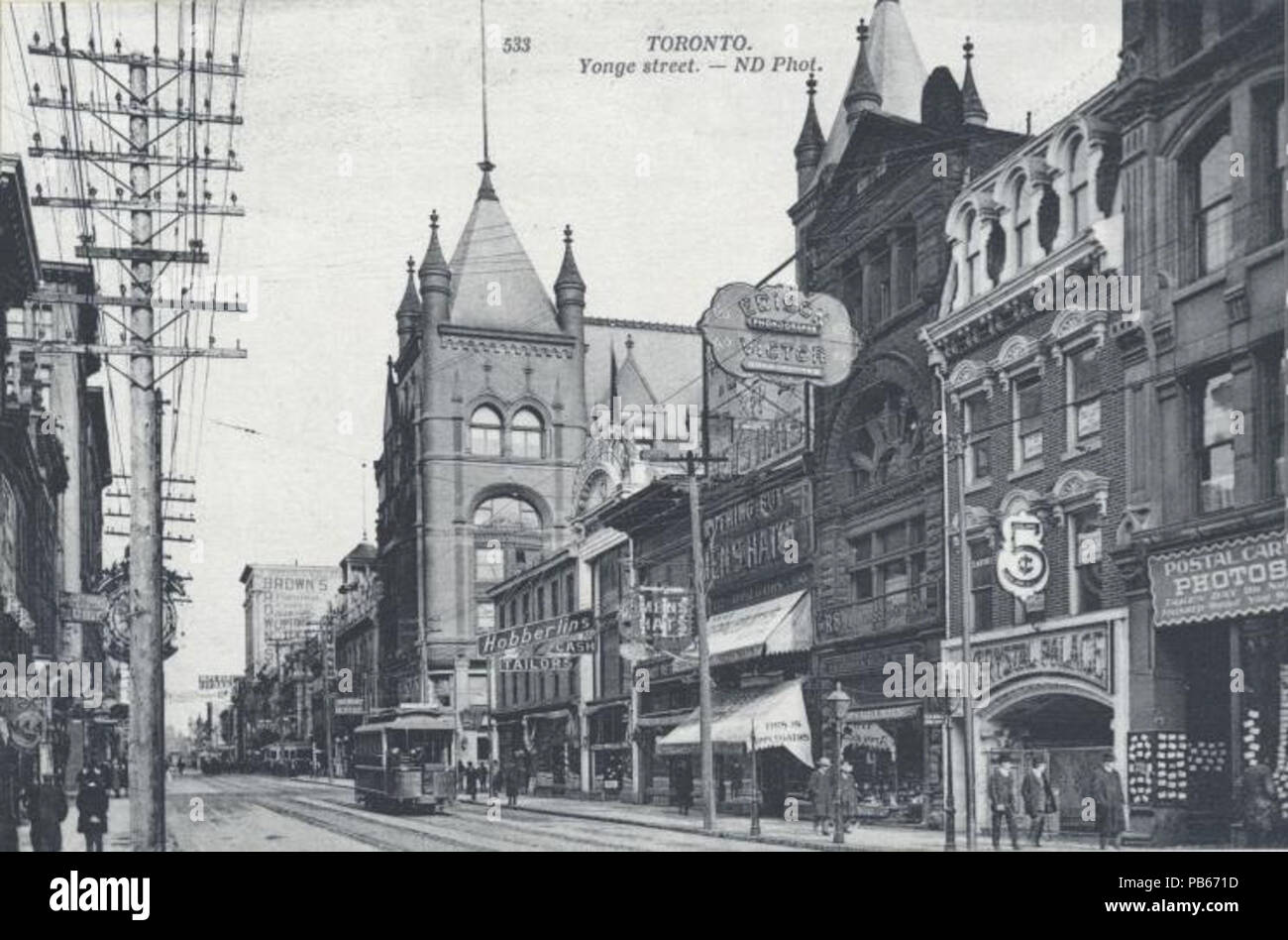 1876 Yonge Street Confederation Life Building Stock Photo - Alamy