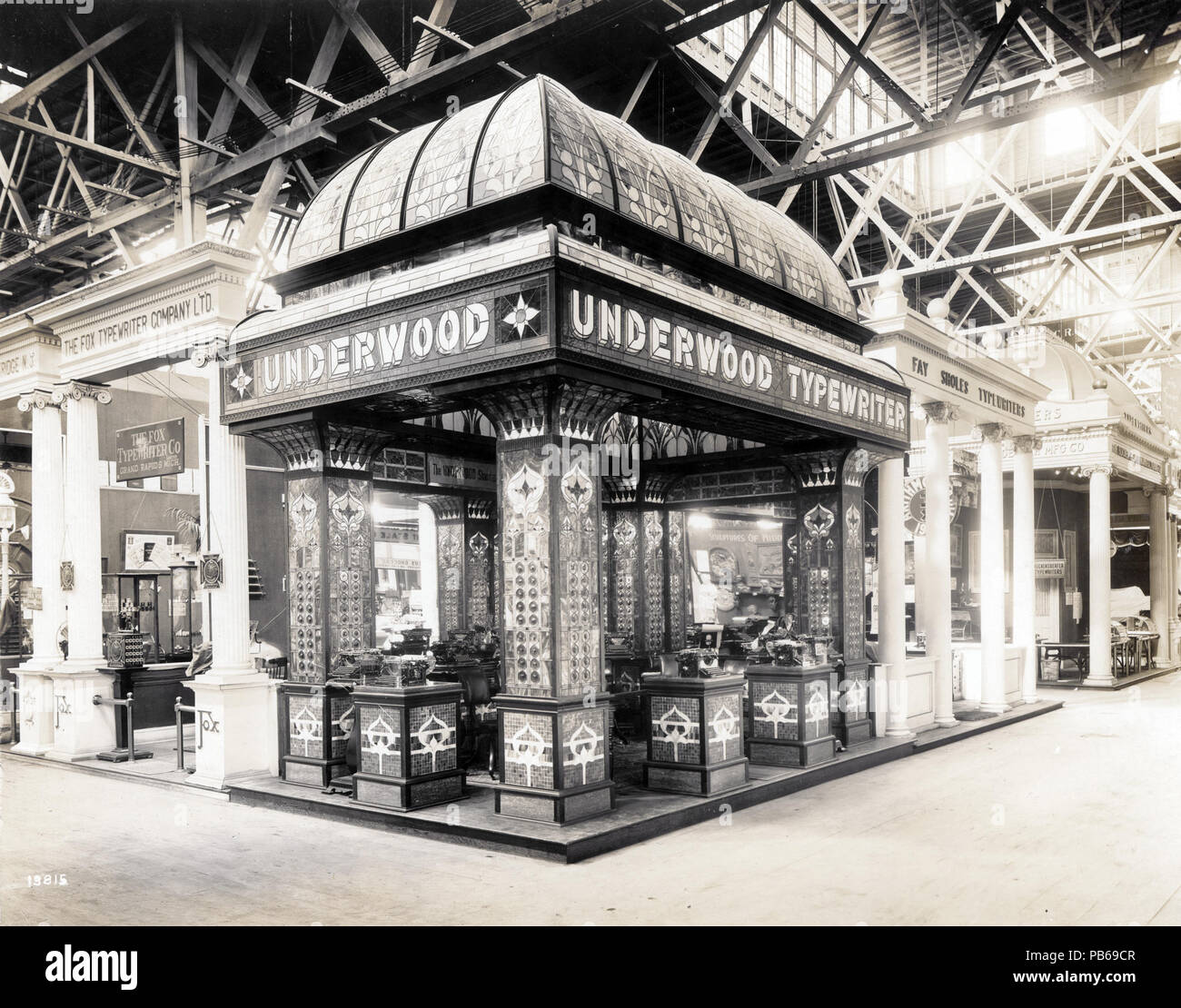 Underwood typewriter hi-res stock photography and images - Alamy