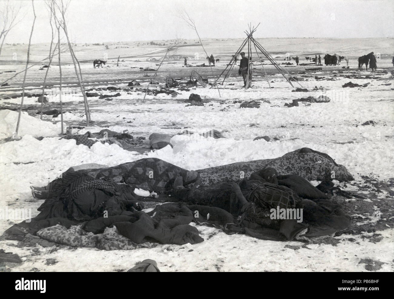 Wounded knee hi-res stock photography and images - Alamy