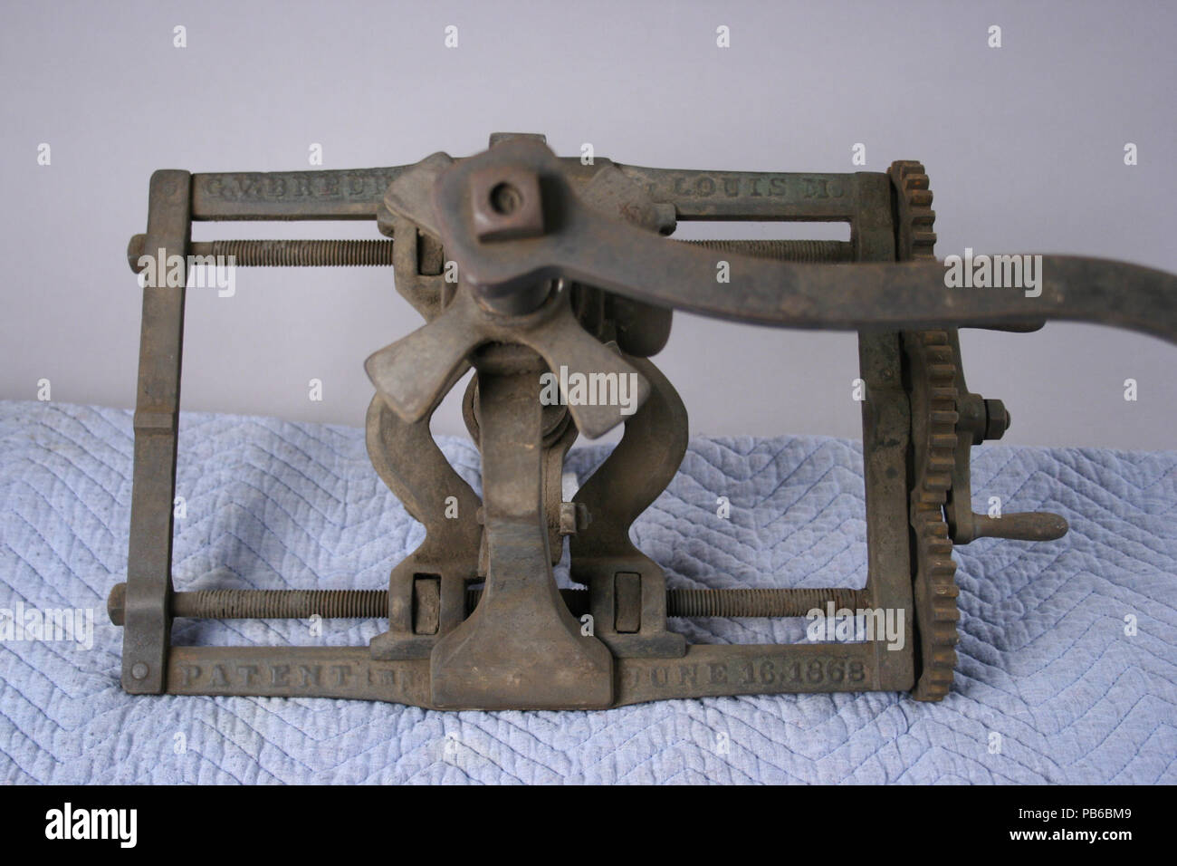 Wheelwright tool hi-res stock photography and images - Alamy