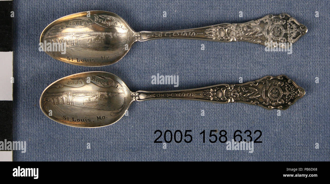 1158 Pair of Eads Bridge Souvenir Spoons Stock Photo - Alamy