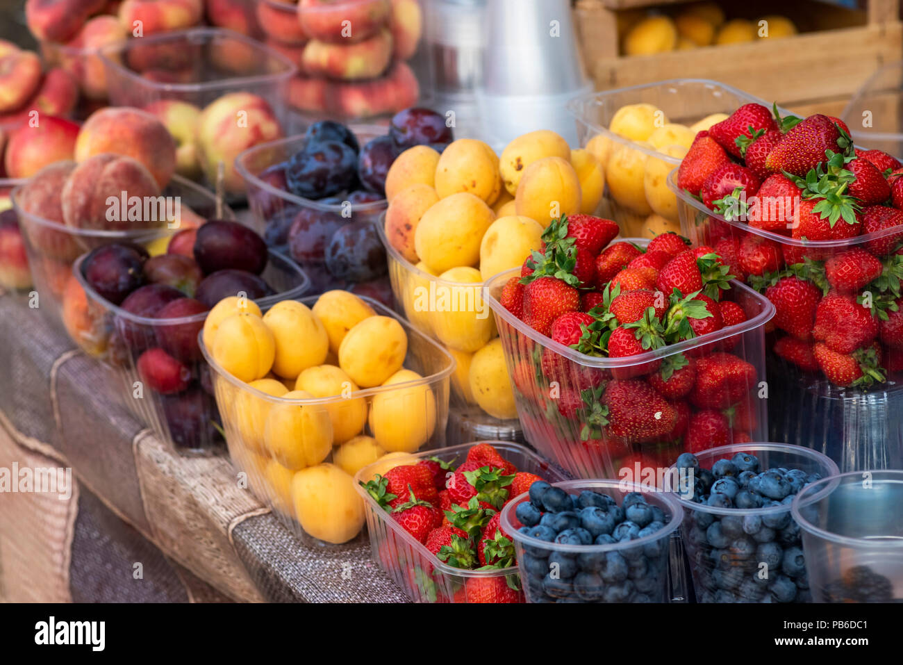 Fruit salad apple plum grape hi-res stock photography and images - Alamy