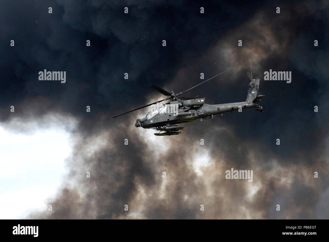 U.S. Army AH-64 Apache attack helicopter Stock Photo - Alamy