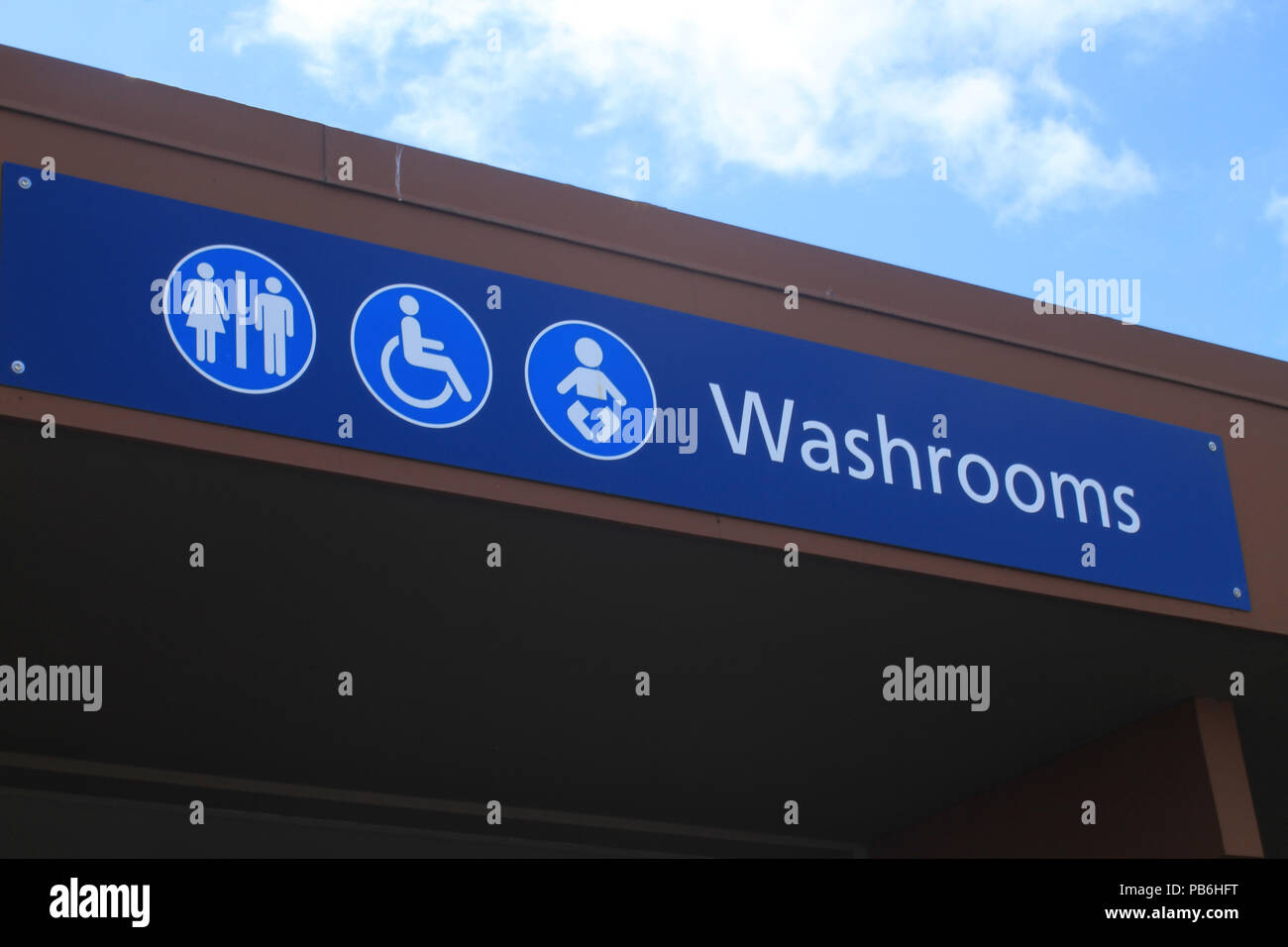 Washroom sign hi-res stock photography and images - Alamy