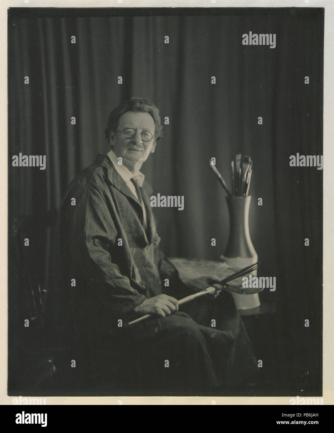 John innes 3 hi-res stock photography and images - Alamy