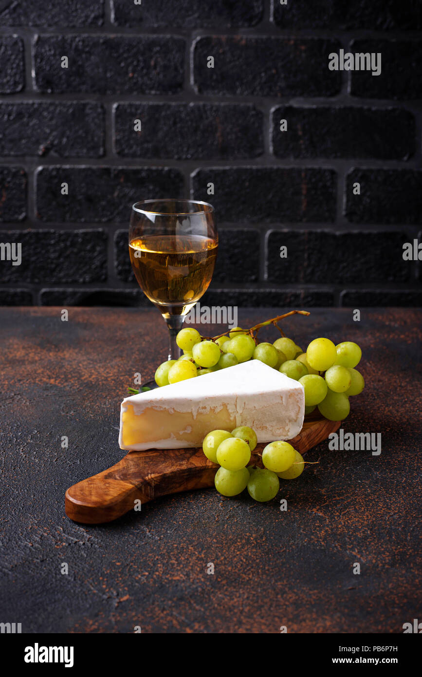 Cheese brie, grape and wine Stock Photo - Alamy