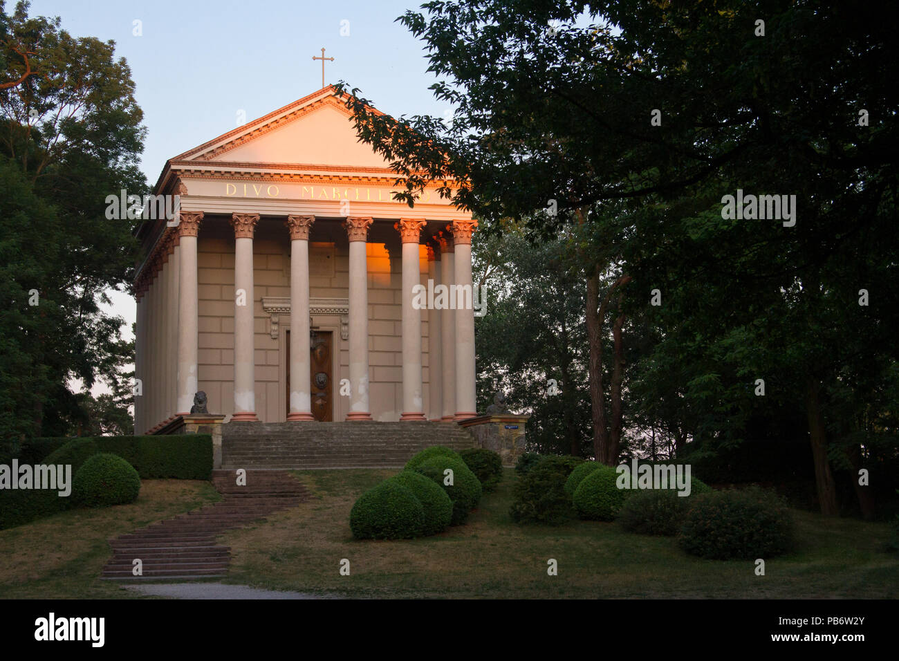 Raczynski mausoleum hi-res stock photography and images - Alamy