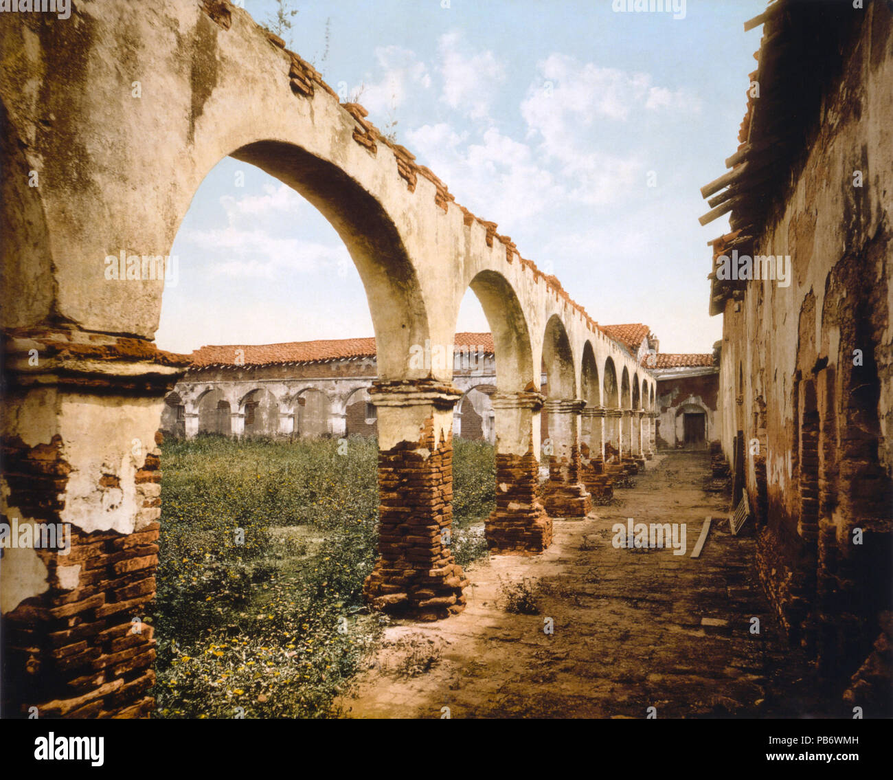 California mission system hi-res stock photography and images - Alamy