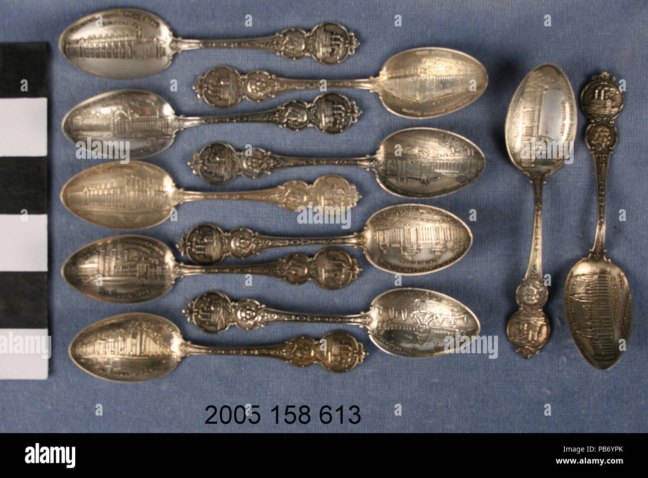 Worlds fair memorabilia hi-res stock photography and images - Alamy
