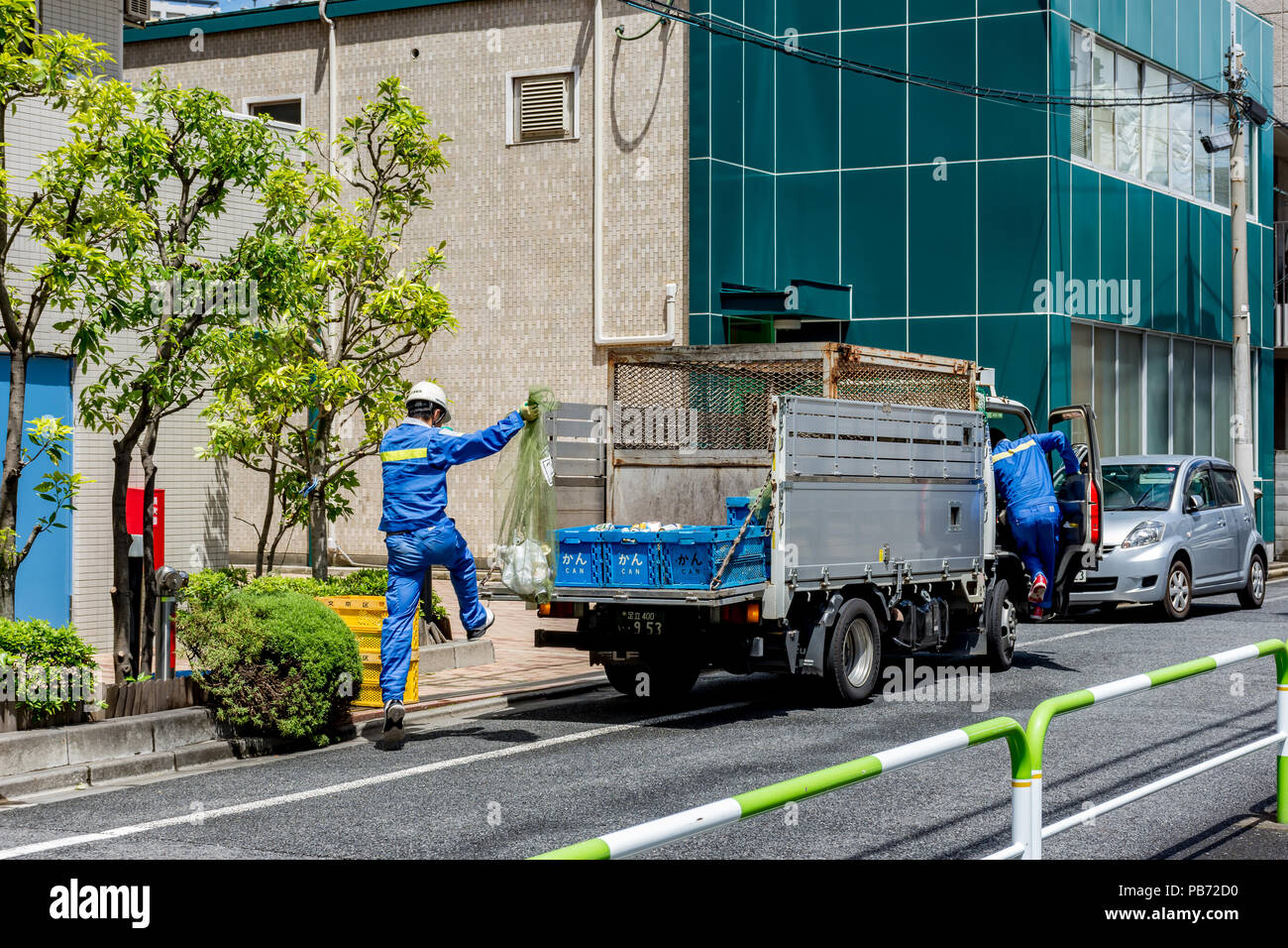 Solutions to plastic pollution hi-res stock photography and images - Alamy