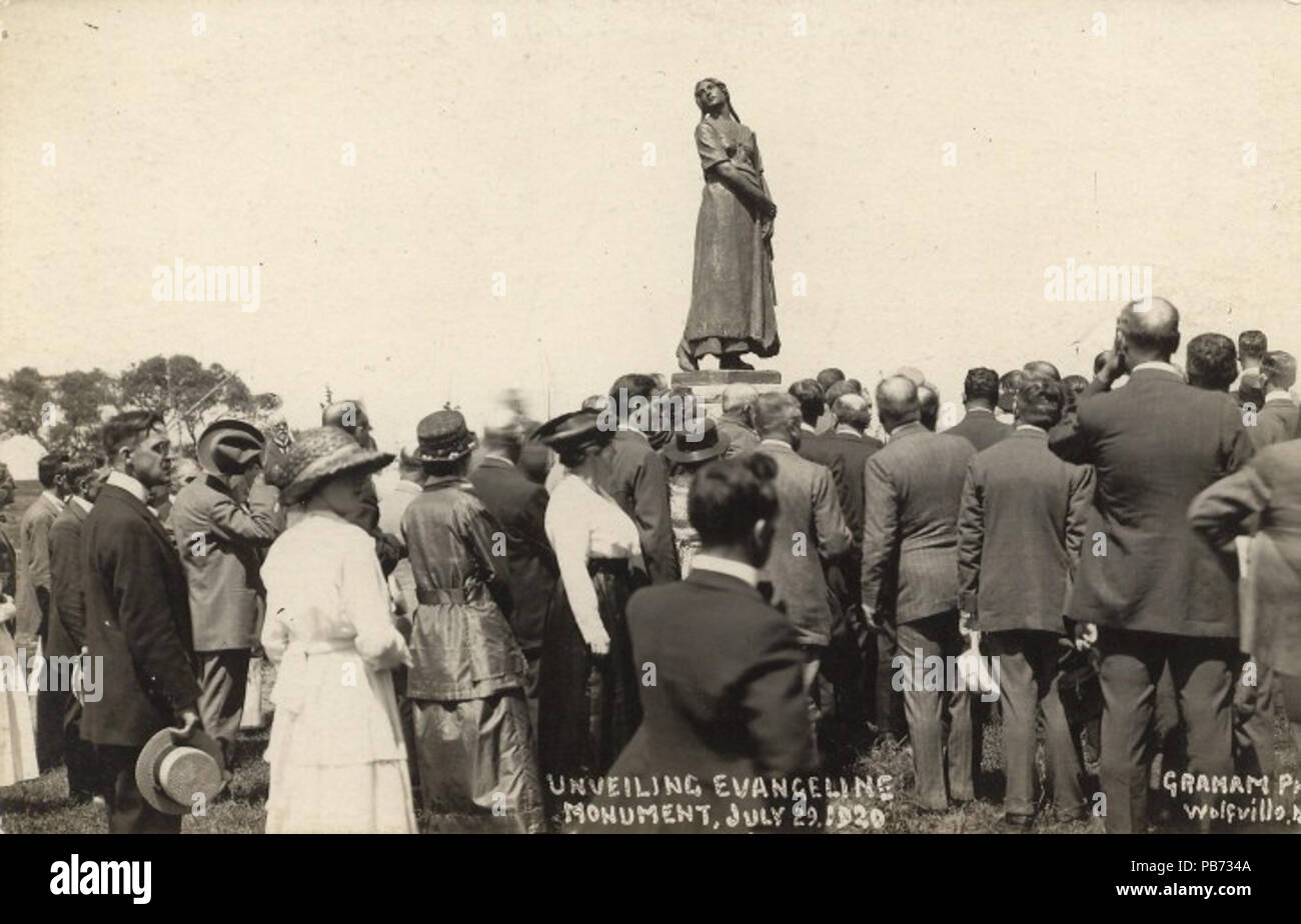 Statue of evangeline hi-res stock photography and images - Alamy