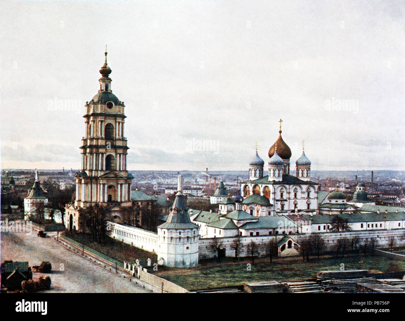 Russia moscow novospassky monastery hi-res stock photography and images ...
