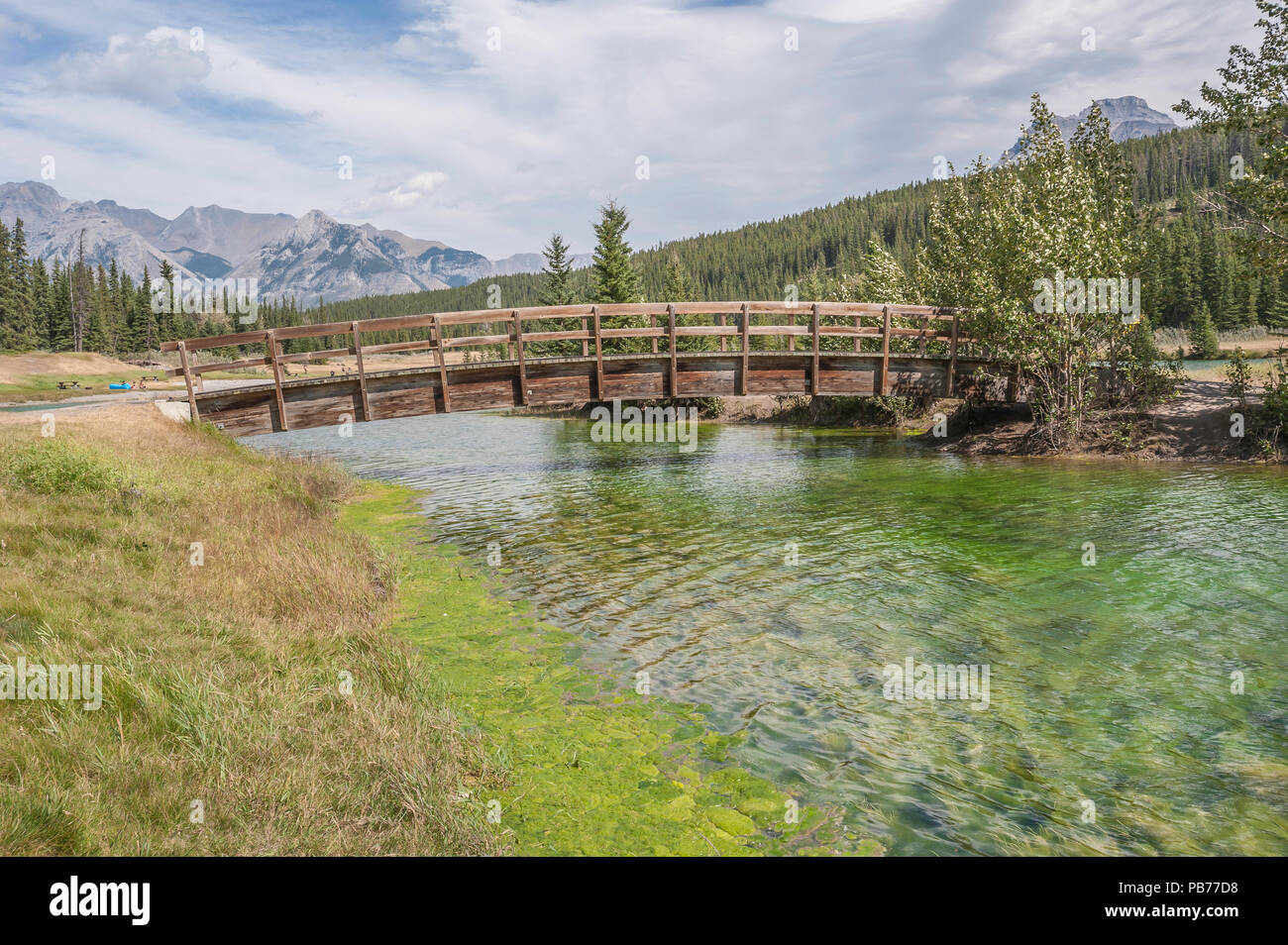 Cascade Pond, Banff National Park, Alberta, Canada Stock Photo - Alamy