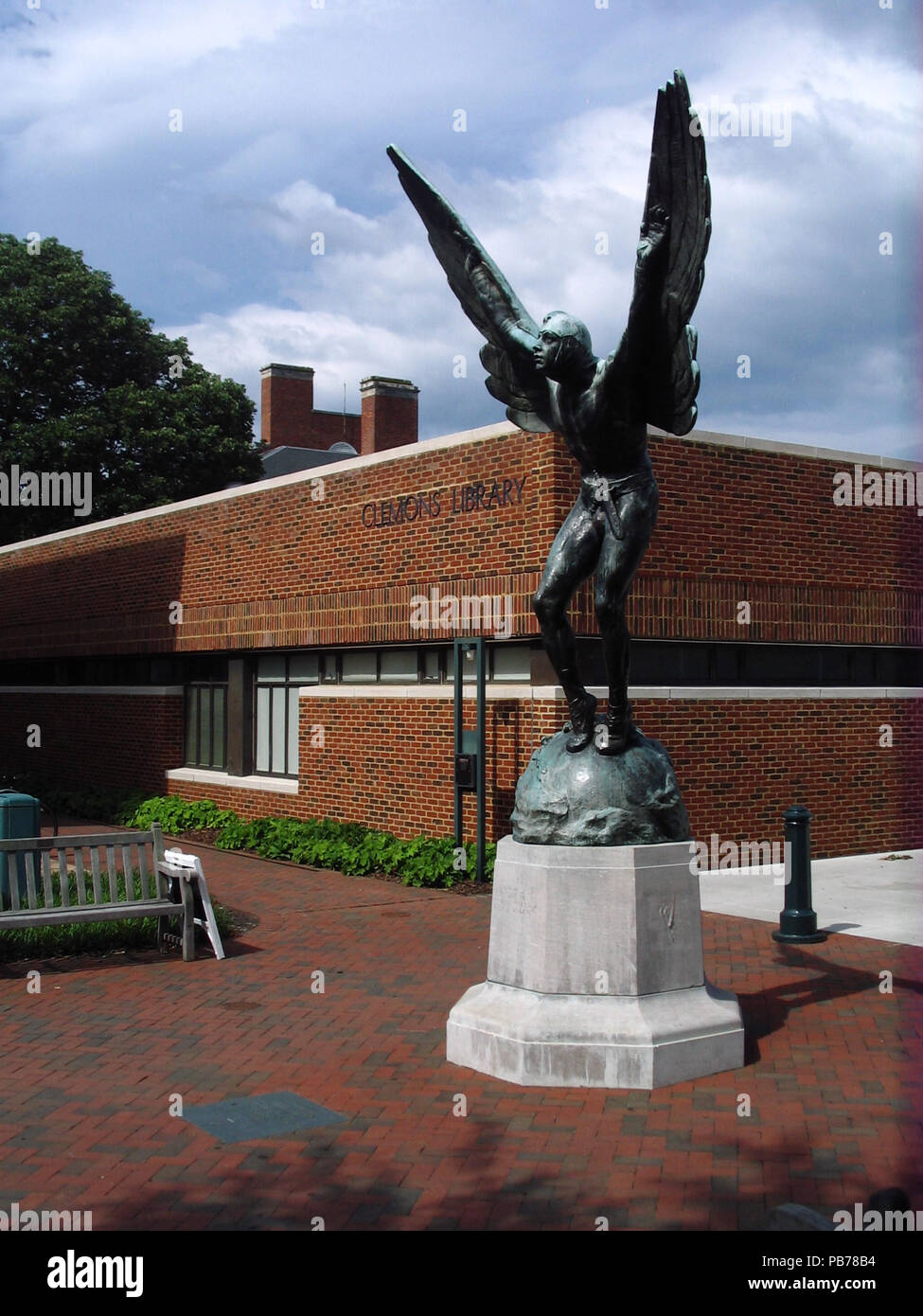 Aviation library hi-res stock photography and images - Alamy