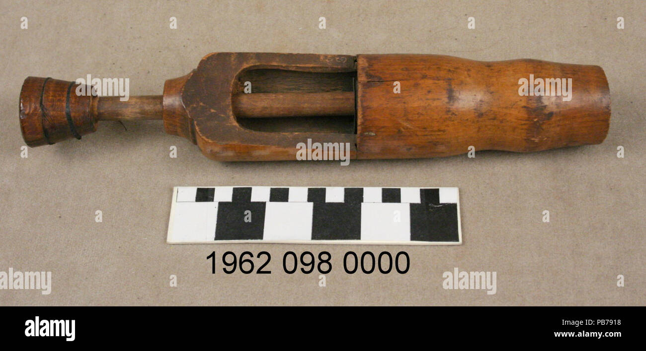 Bottle corker hi-res stock photography and images - Alamy