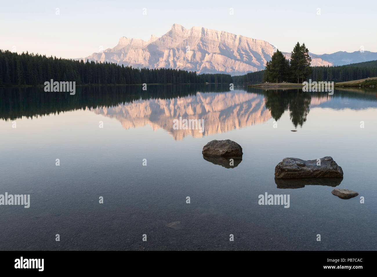 Mount Rundle at sunrise from Two Jack Lake, Banff National Park ...