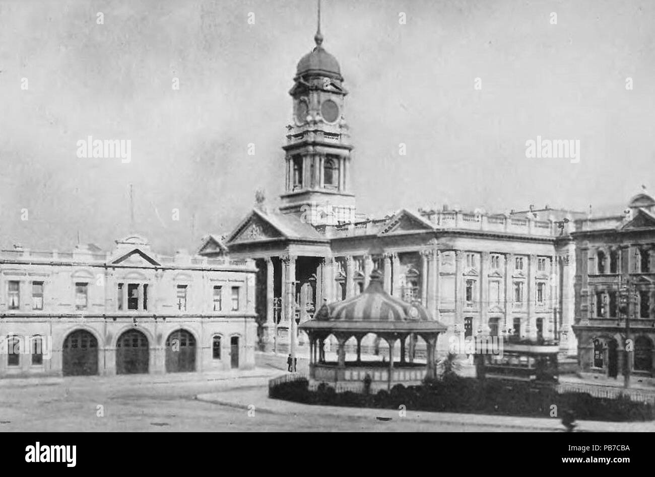Wellington town hall hi-res stock photography and images - Alamy