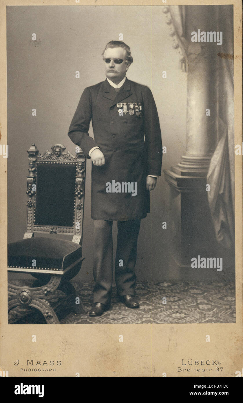 2nd lieutenant hi-res stock photography and images - Alamy