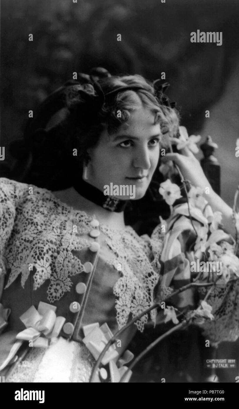 1080 Nance O'Neil cph.3b35349 Stock Photo - Alamy