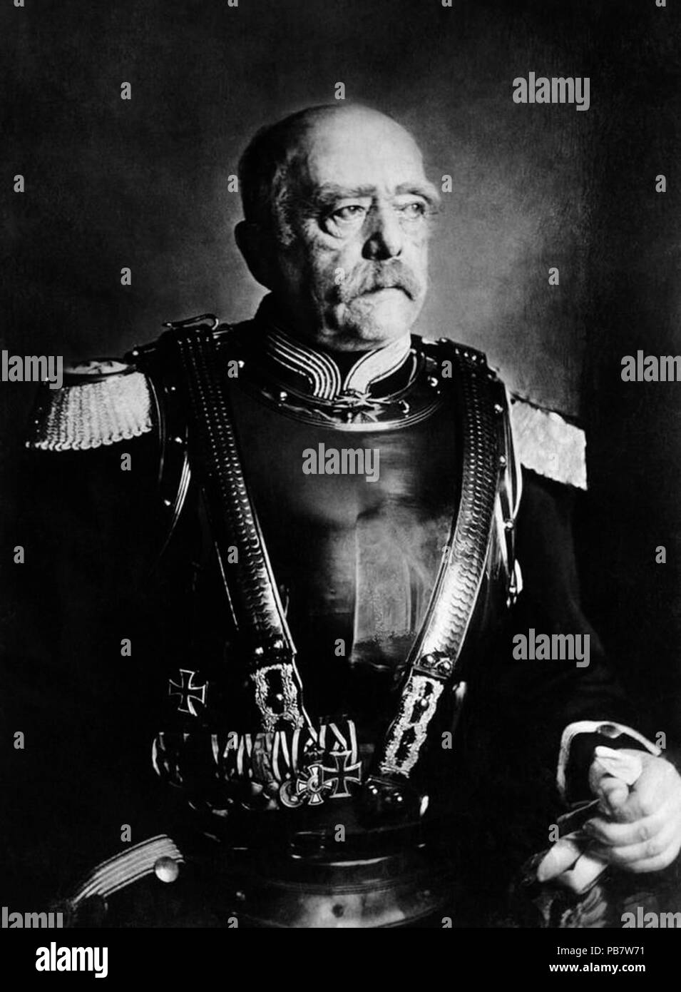 Otto von bismarck uniform hi-res stock photography and images - Alamy