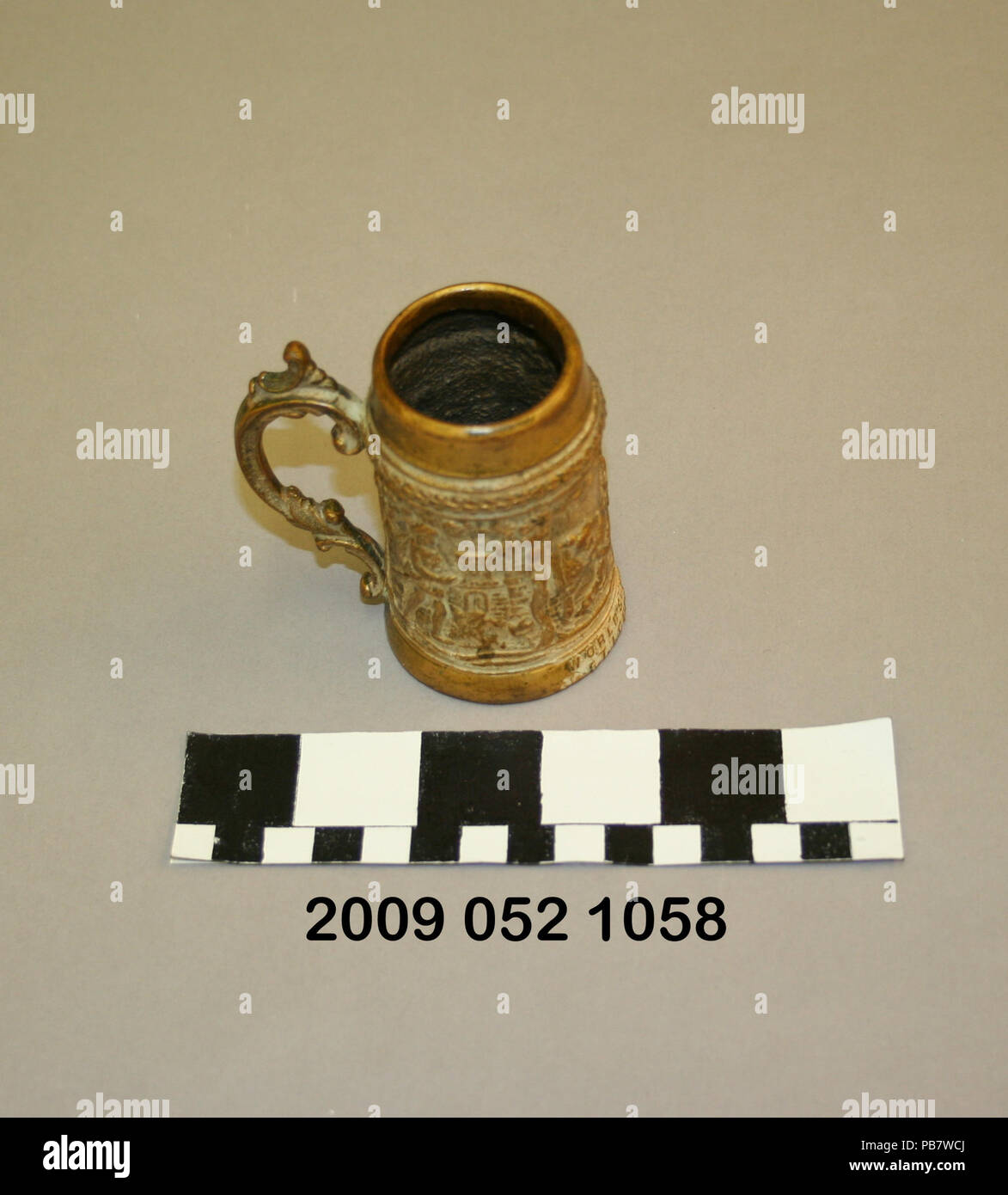 1047 Miniature Cast Metal Stein With Raised Images of Three Medieval ...