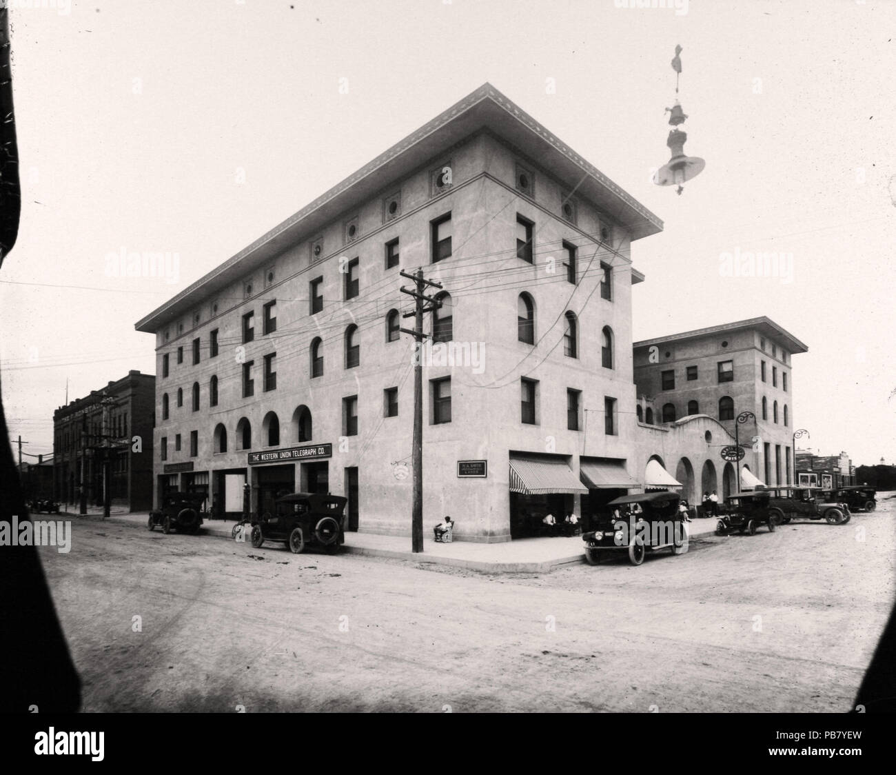 American hotel industry hi-res stock photography and images - Alamy