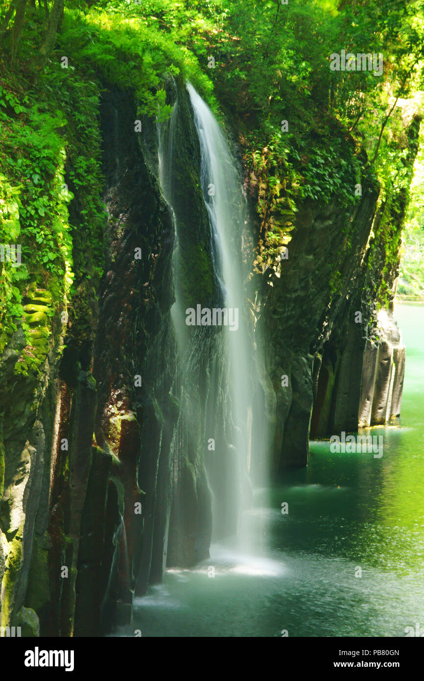 Manai waterfall hi-res stock photography and images - Alamy