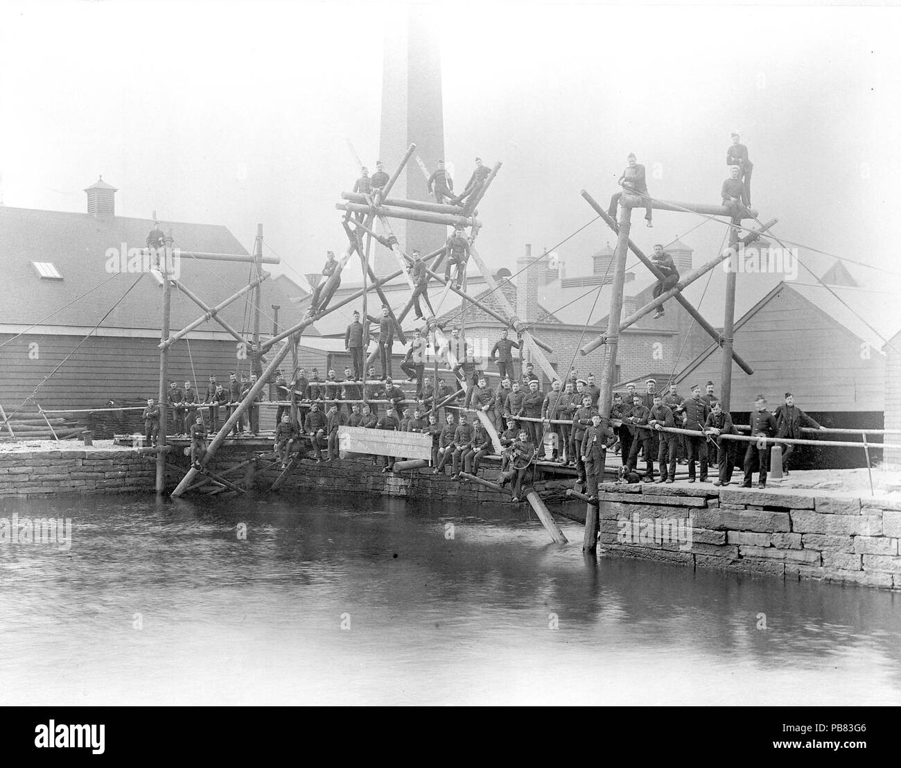 Stiffened suspension bridge Black and White Stock Photos & Images - Alamy
