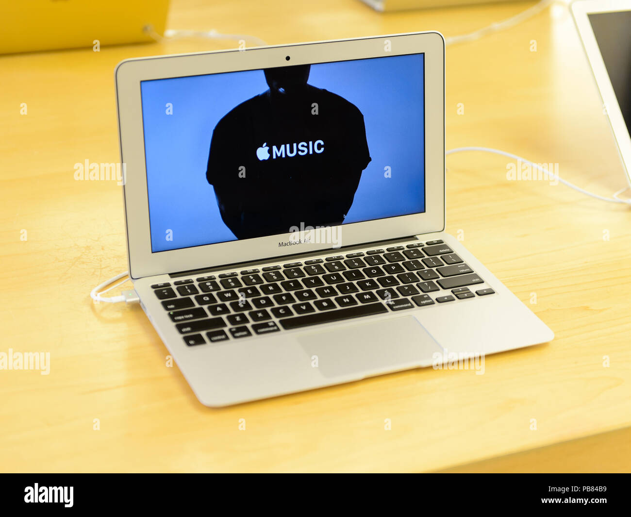 NEW YORK, USA - SEP 22, 2015: MacBook at the Apple store on the Fifth ...