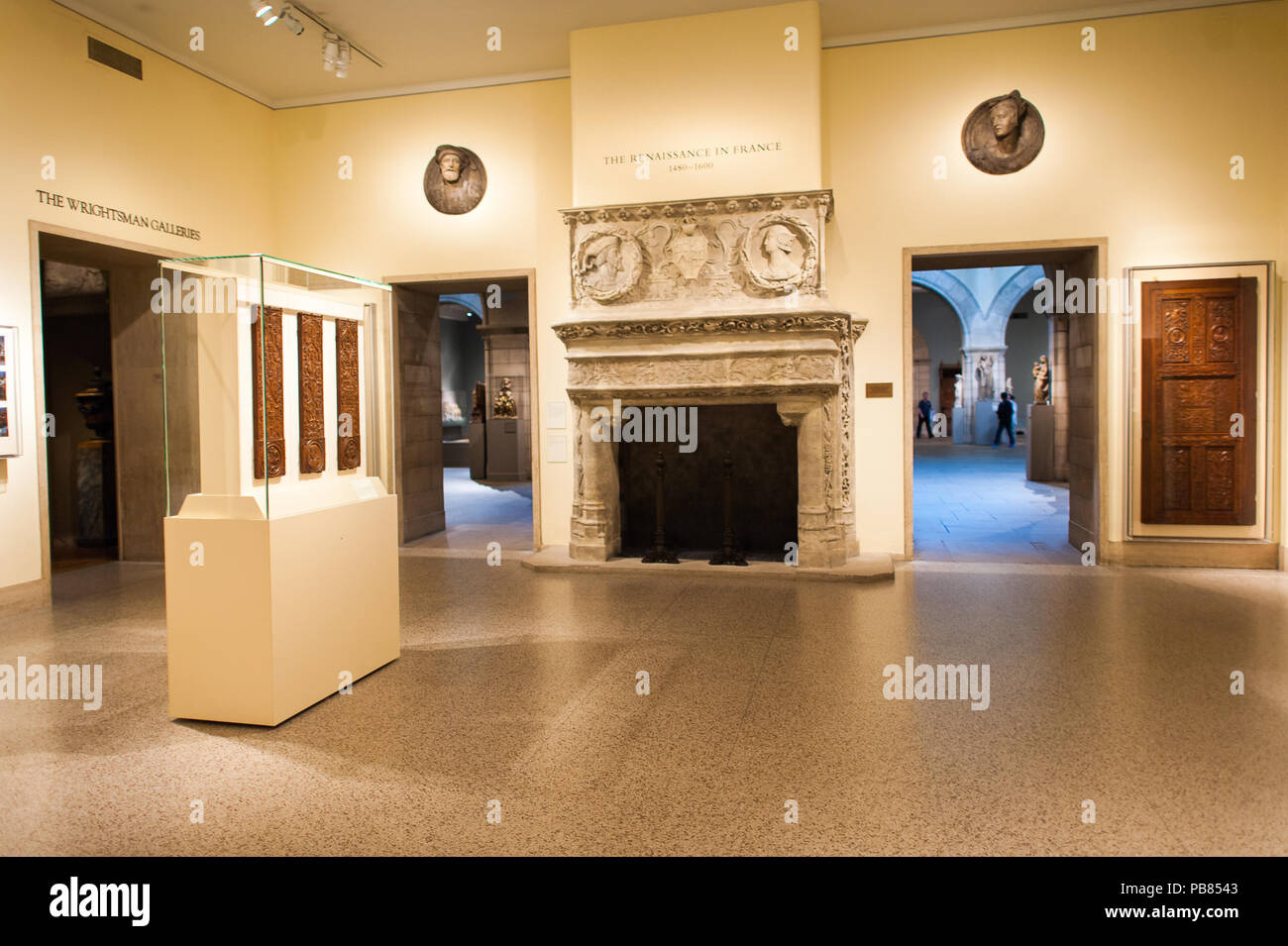 NEW YORK, USA - SEP 25, 2015: Interior of the Metropolitan Museum of ...
