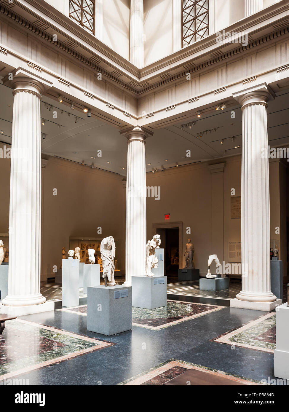 NEW YORK, USA - SEP 25, 2015: Interior of the Metropolitan Museum of ...