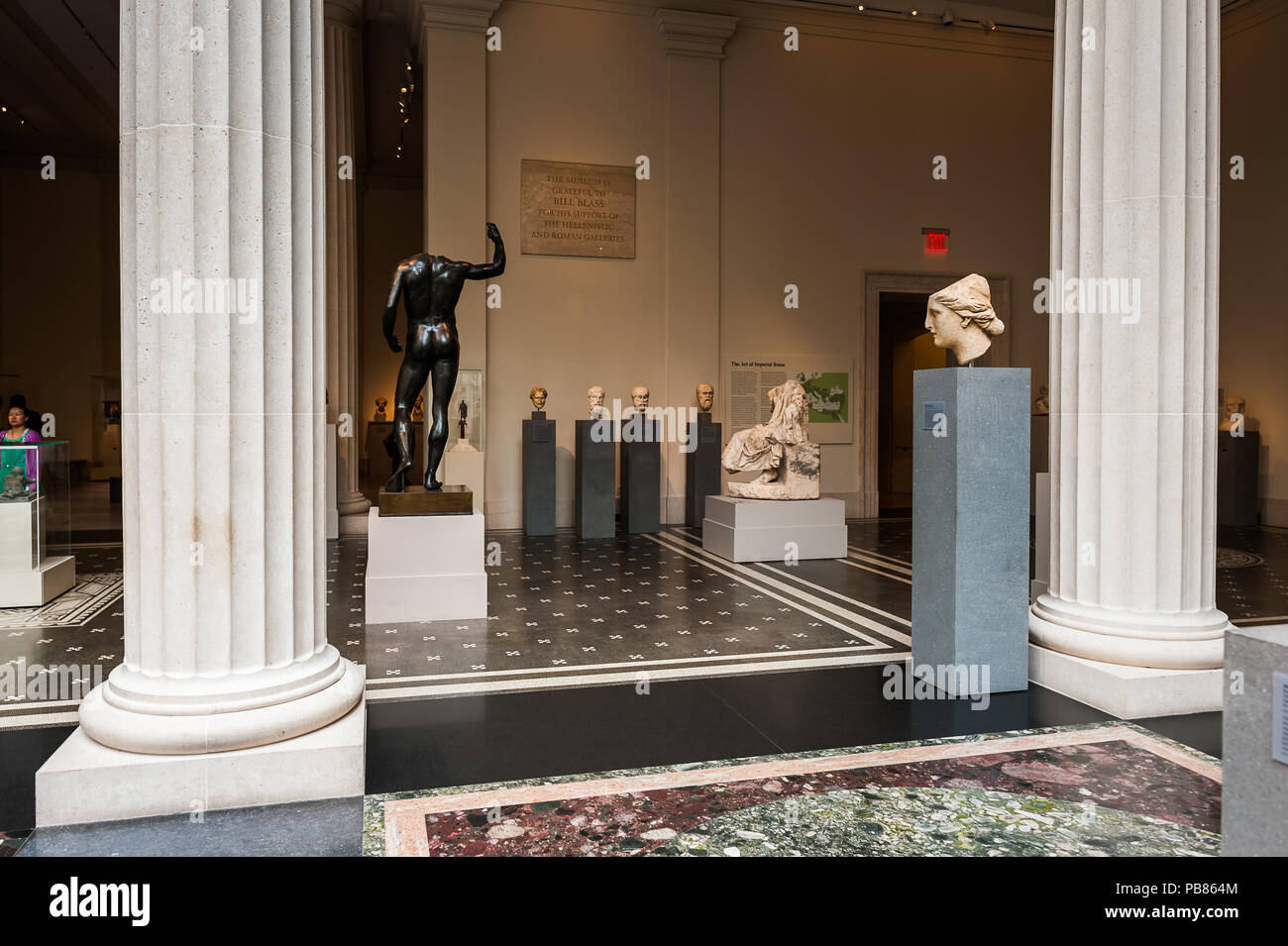 NEW YORK, USA - SEP 25, 2015: Interior of the Metropolitan Museum of ...