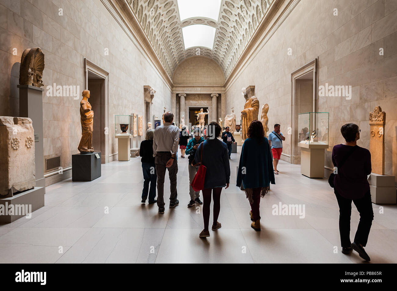 NEW YORK, USA - SEP 25, 2015: Interior of the Metropolitan Museum of ...
