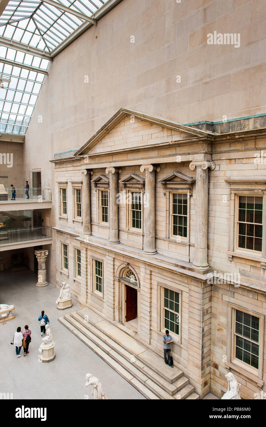 NEW YORK, USA - SEP 25, 2015: The Charles Engelhard Court in the ...