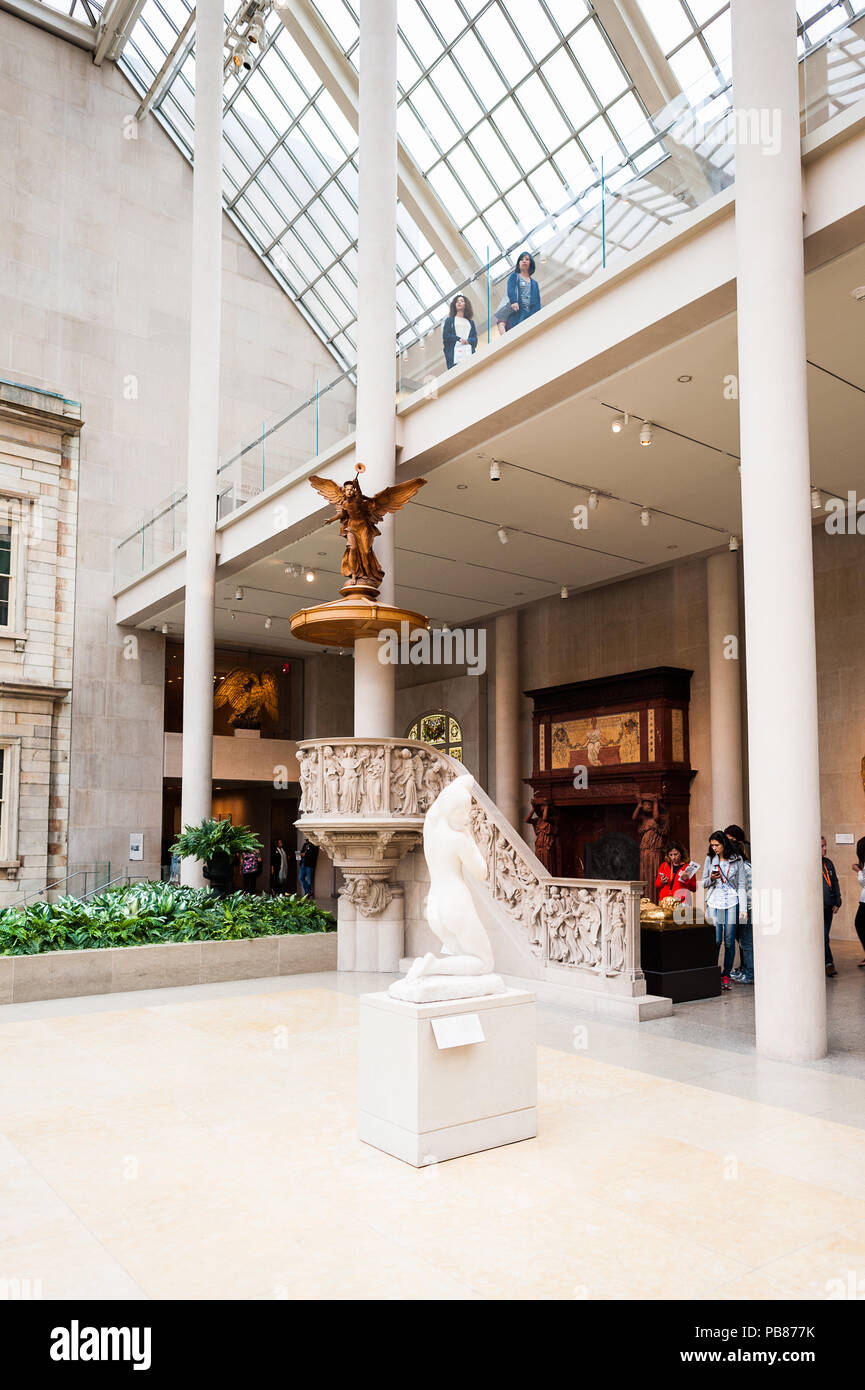 NEW YORK, USA - SEP 25, 2015: The Charles Engelhard Court in the ...