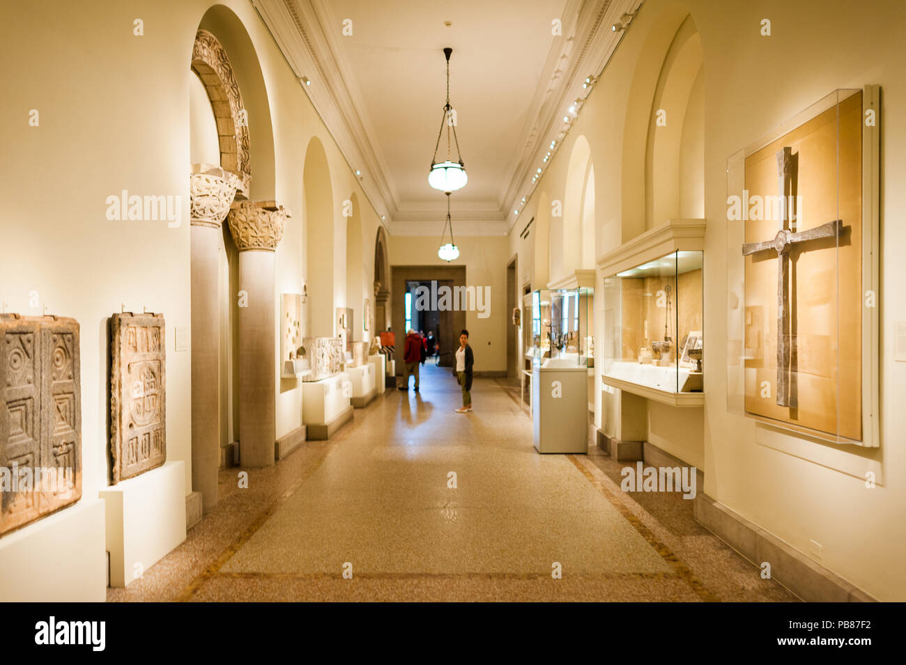 NEW YORK, USA - SEP 25, 2015: Interior of the Metropolitan Museum of ...