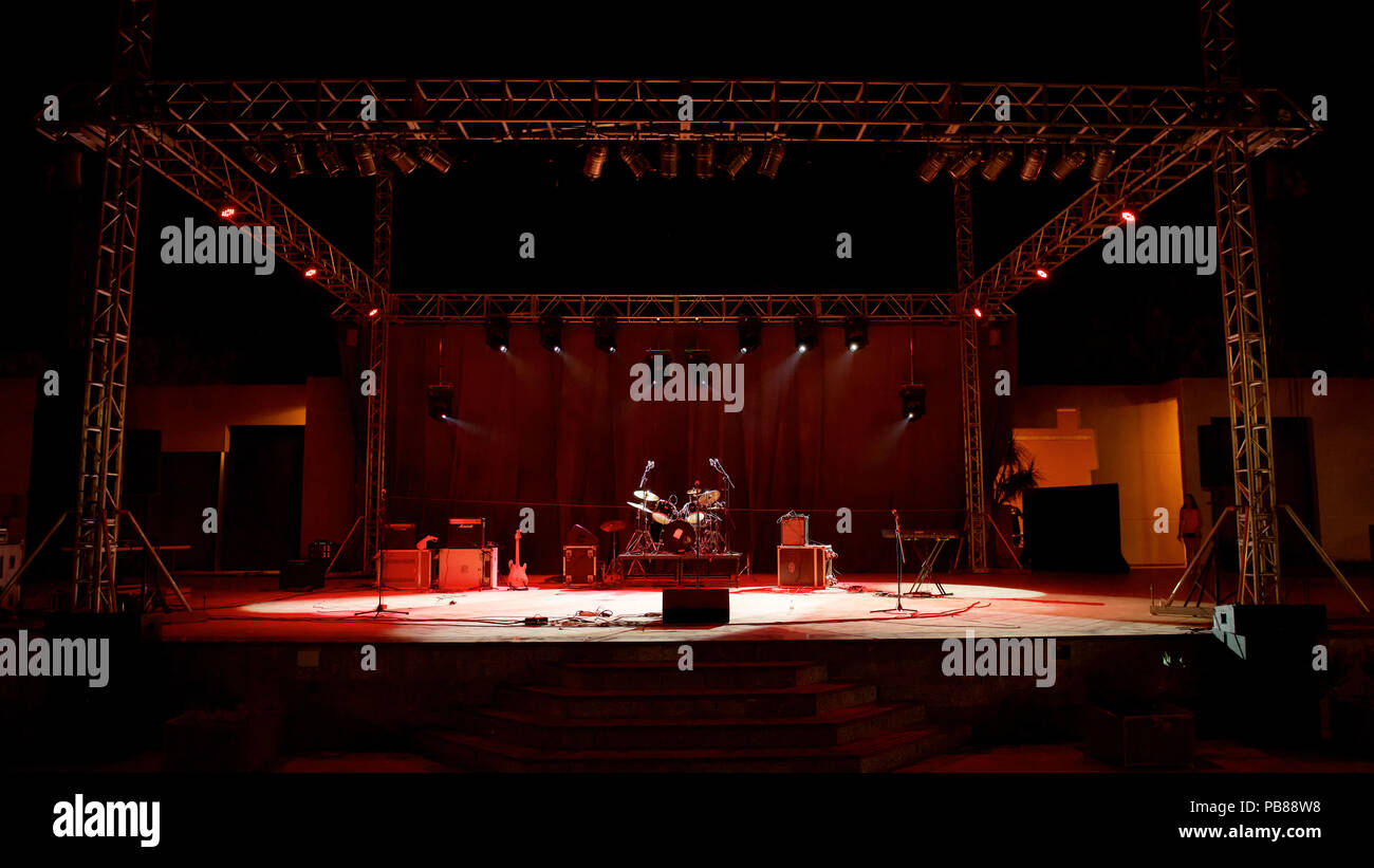 A stage lighted and ready for a concert Stock Photo - Alamy