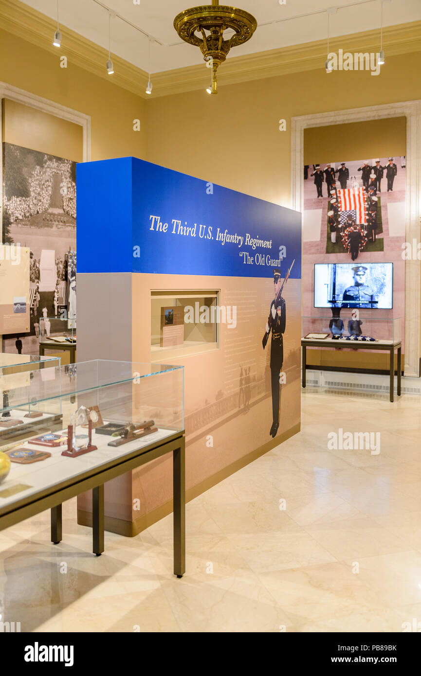 WASHINGTON DC, USA - SEP 24, 2015: Interior of the Memorial ...